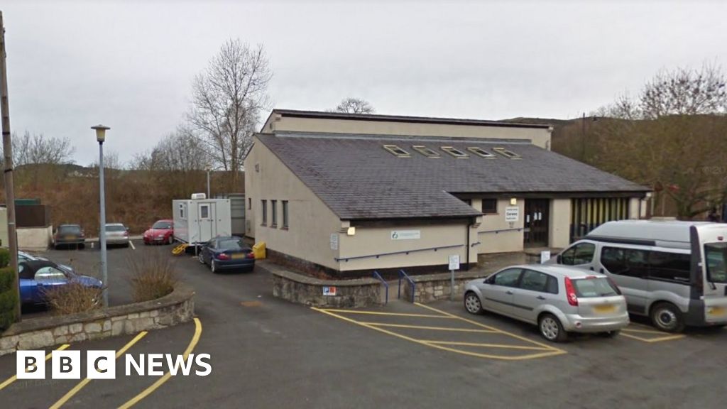 £1.5m dental surgery and extra care set for Corwen - BBC News