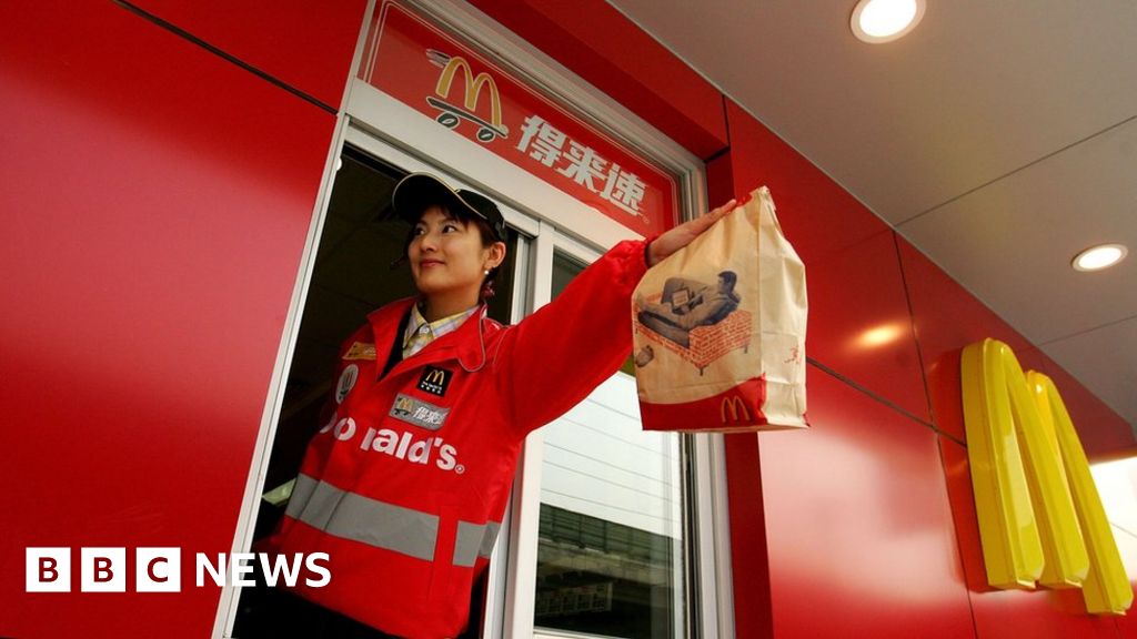 First bid for McDonald's China franchises confirmed - BBC News