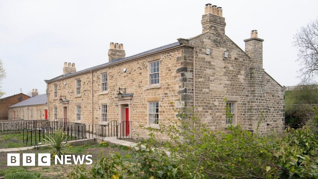 Timothy Hackworth's home gets new Grade II* listed protection - BBC News