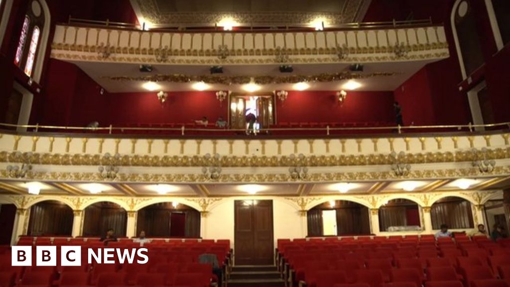 Mumbai's Royal Opera House re-opens - BBC News