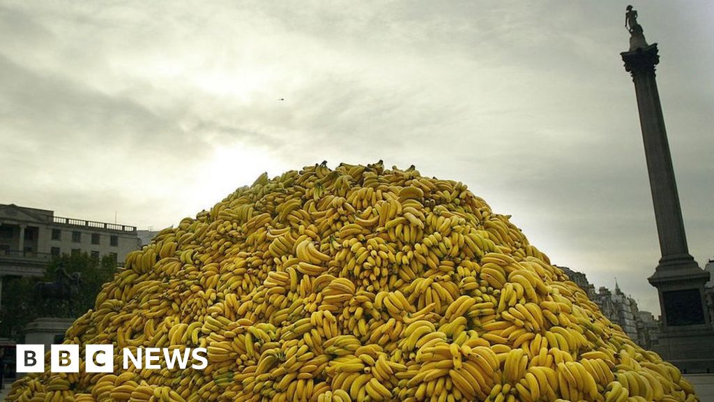 London's 391 years of going bananas for bananas - BBC News
