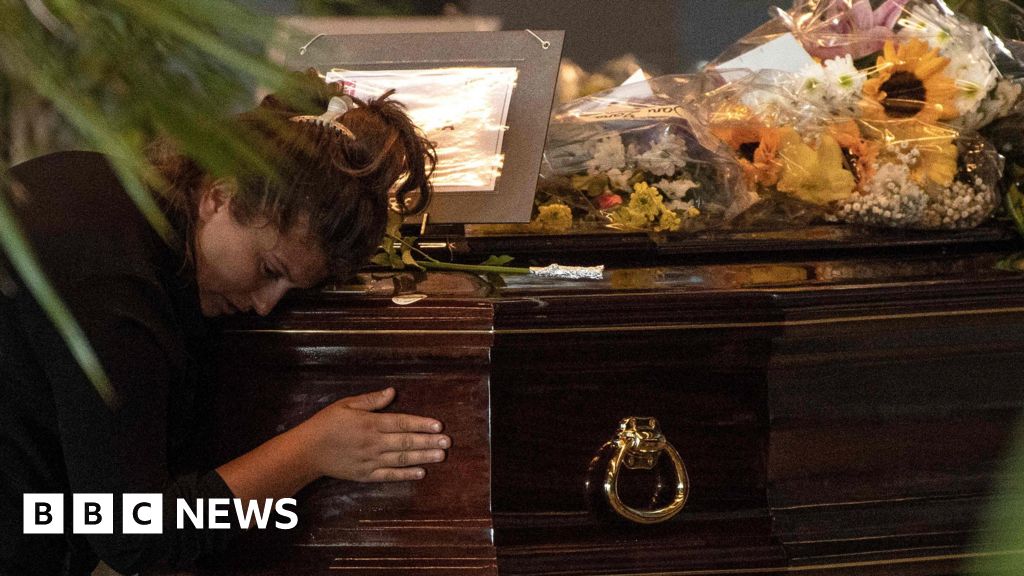 Italy bridge collapse: State funeral held in Genoa - BBC News