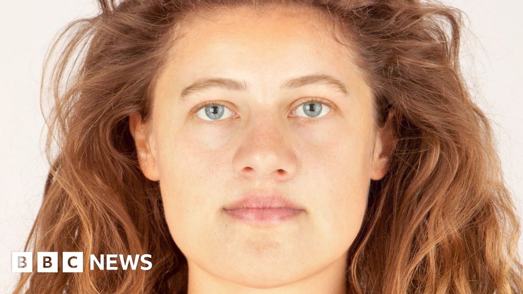 Facial reconstruction made of Bronze Age woman 'Ava' - BBC News