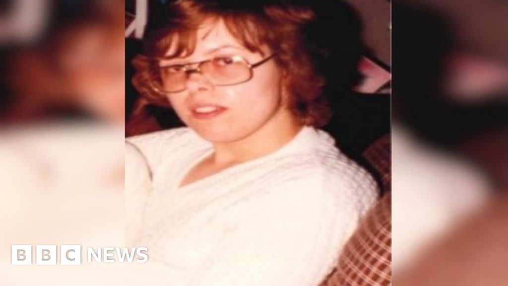 Man denies murdering woman who died at Leigh-on-Sea property - BBC News