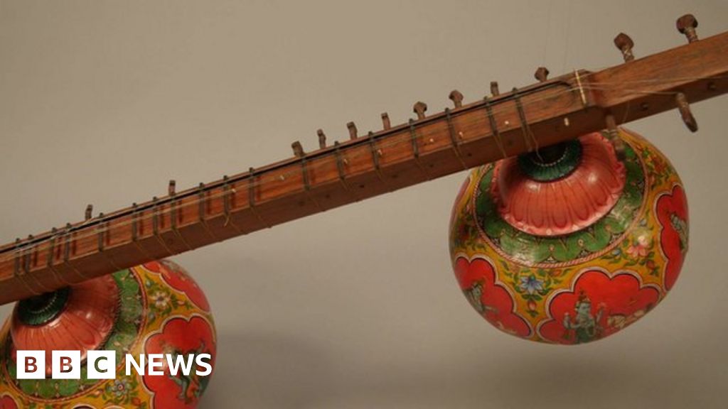 Bringing the Sitar Bin back to life - BBC News