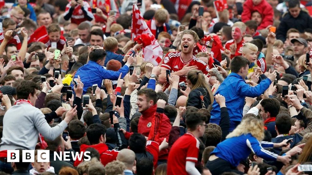 Middlesbrough promoted: In pictures - BBC News