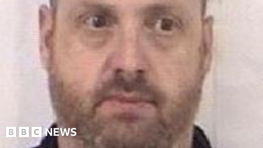 Robber absconds from Sudbury open prison - BBC News