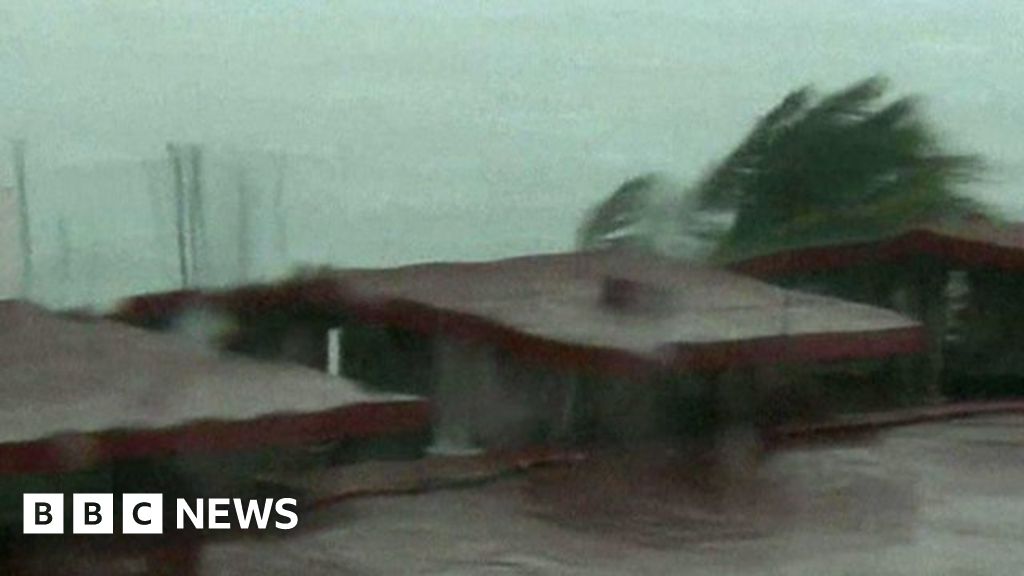 Record-breaking Hurricane makes landfall - BBC News