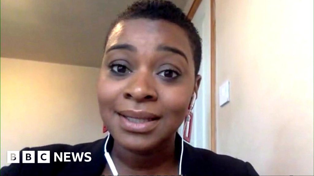 'I find it difficult to save money' - BBC News