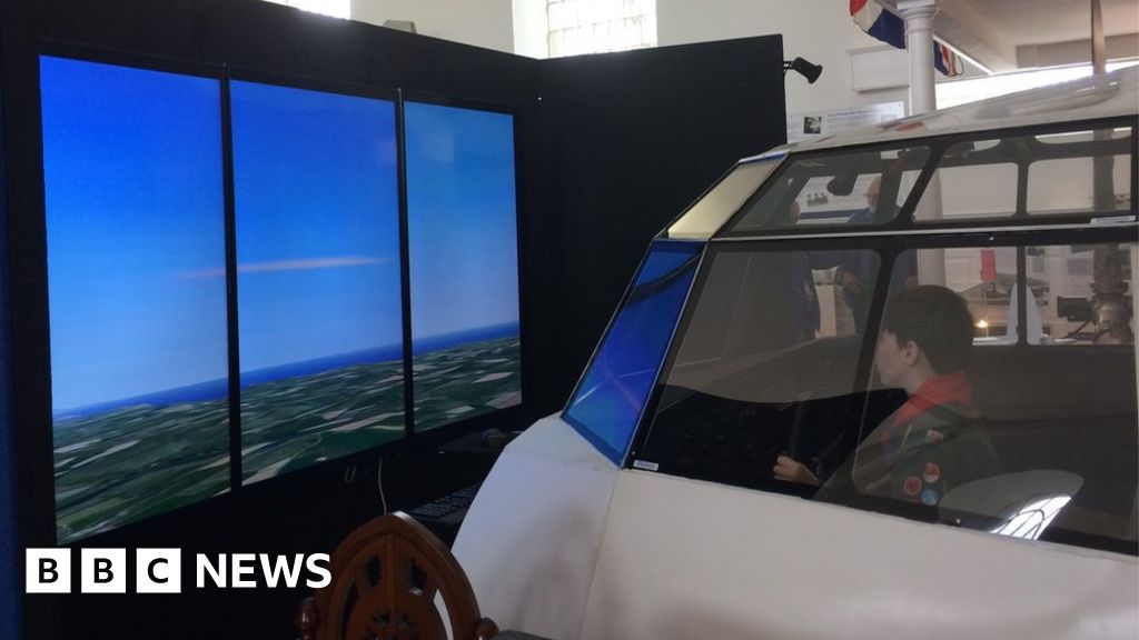 Sunderland flying boat replica cockpit unveiled - BBC News