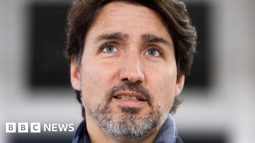 Canada shooting: PM Trudeau describes 'terrible situation' - BBC News