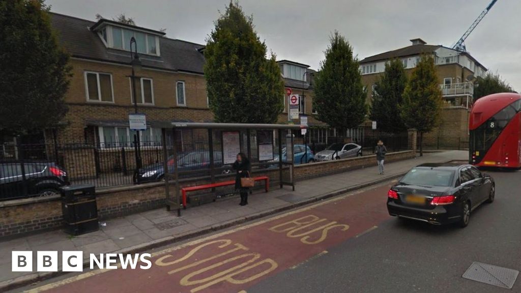 Man, 73, arrested over bus fight death in Bow - BBC News