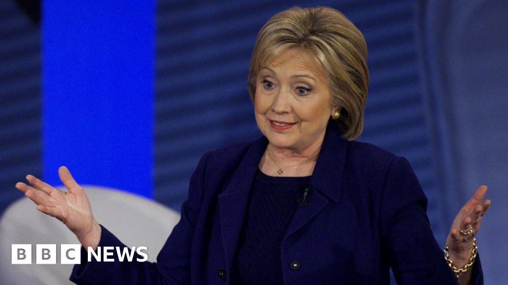 US election: Hillary Clinton insists she is a progressive - BBC News