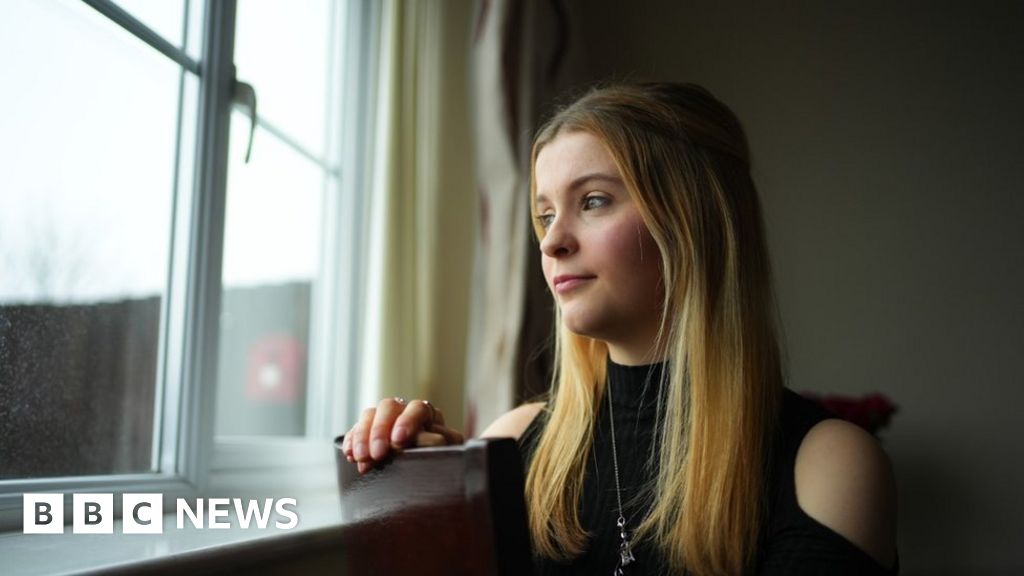 Eating disorders: Patients in Wales could be sent to Scotland