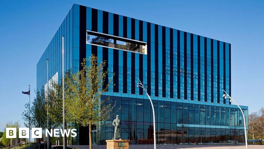 Corby council criticises unitary authority over planning process - BBC News