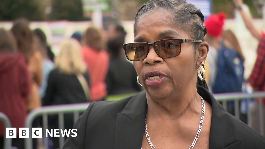 Domestic violence victim recounts being shot by partner - BBC News
