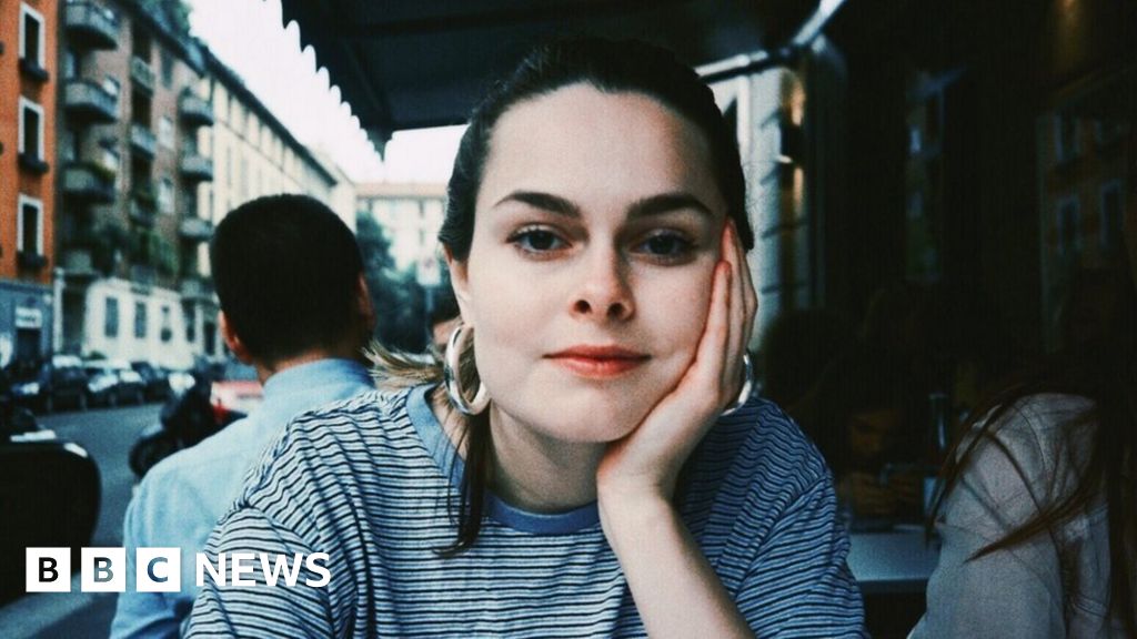 Lucy Moon: I made a YouTube video about my alcohol problem