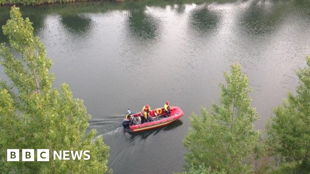 Baby's body found Cardiff's River Taff to be buried - BBC News
