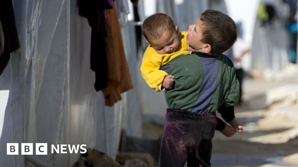 Israel 'to take in 100 Syrian orphans' - BBC News