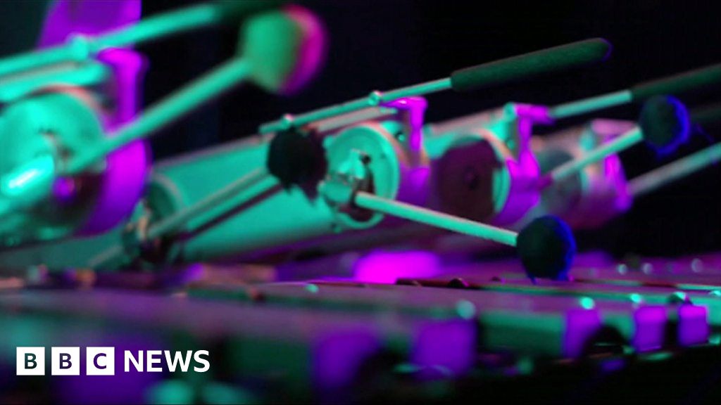 A robot learns how to compose its own music and other news - BBC News