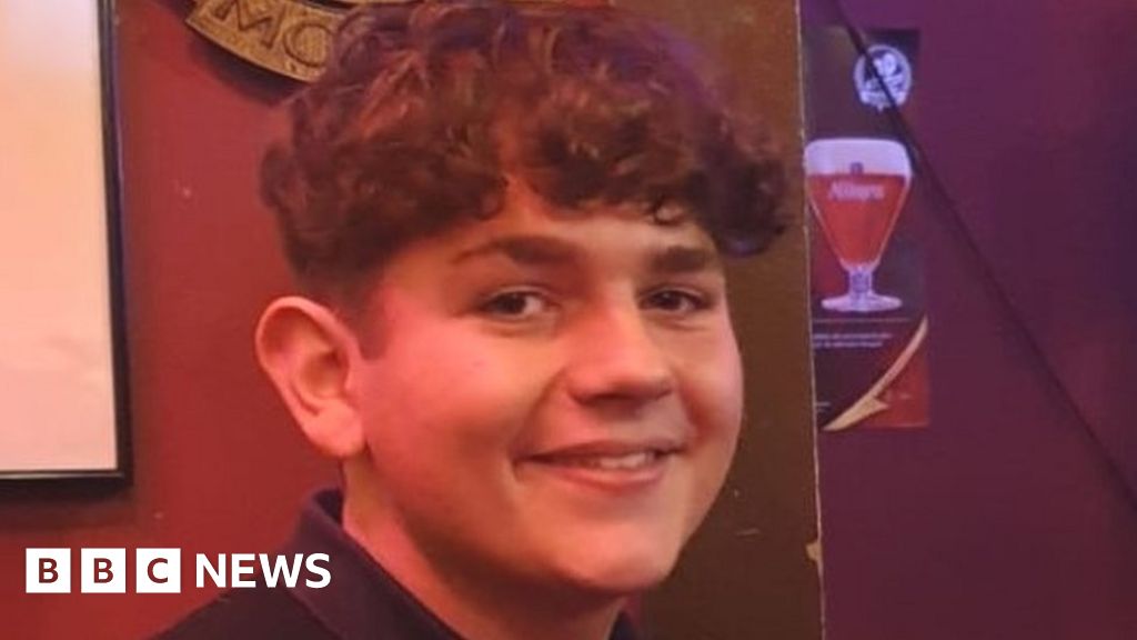 Alex Rodda death: Dad's tribute to 'perfect and beautiful' son - BBC News