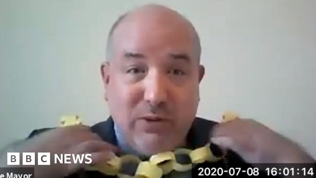Coronavirus: Wrexham mayor's gold chain swapped for paper