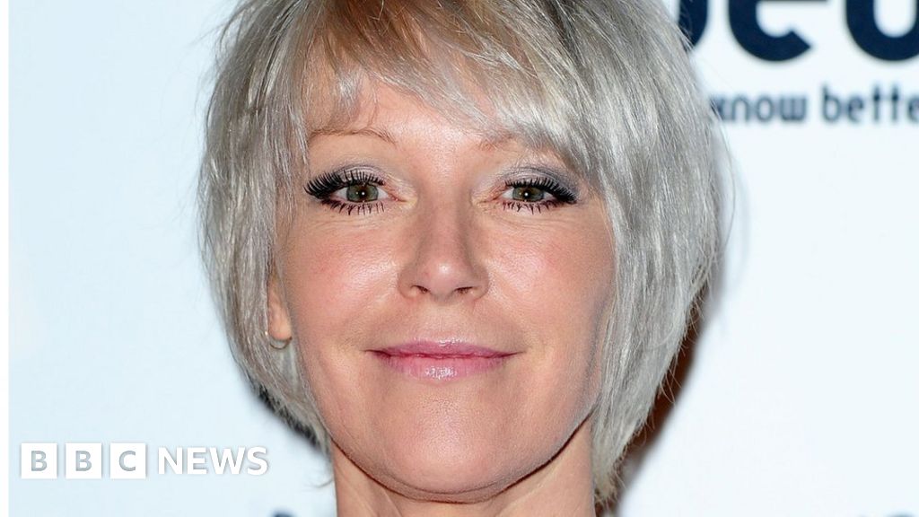 Soccer AM presenter Helen Chamberlain leaves after 22 years