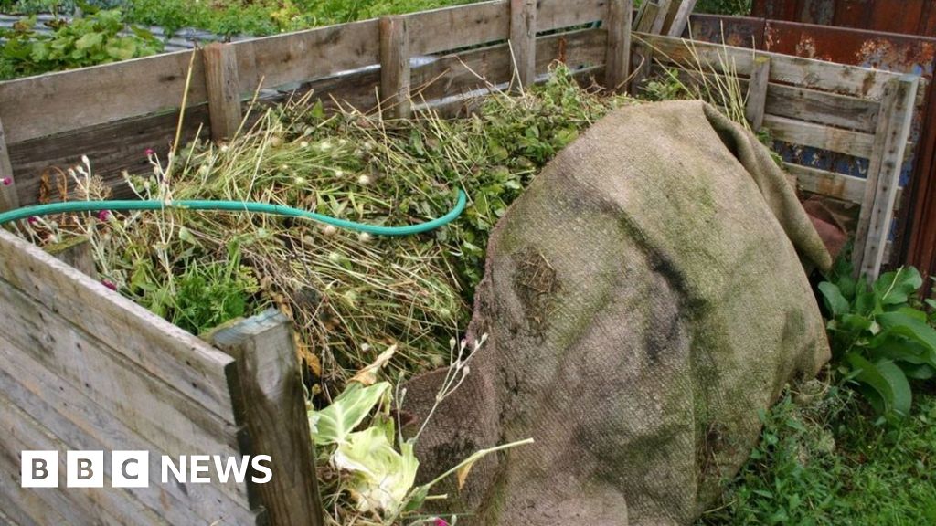Household garden waste drop-off site at Mont Cuet opens - BBC News