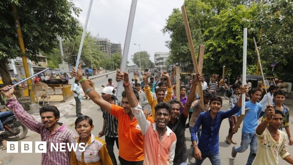 India protests continue after cow protectors assault Dalits in Gujarat ...