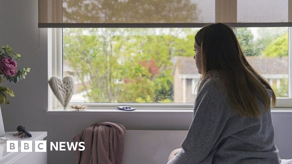 Record number of Gloucestershire patients wait for eating disorder ...