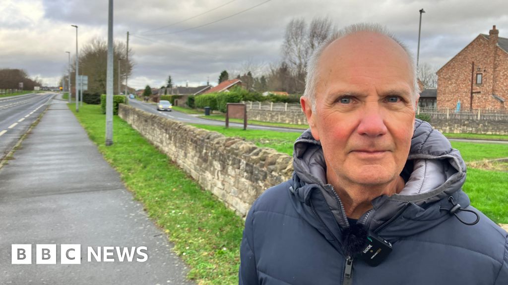 Fairburn: Call for permanent speed cameras in village near Selby - BBC News