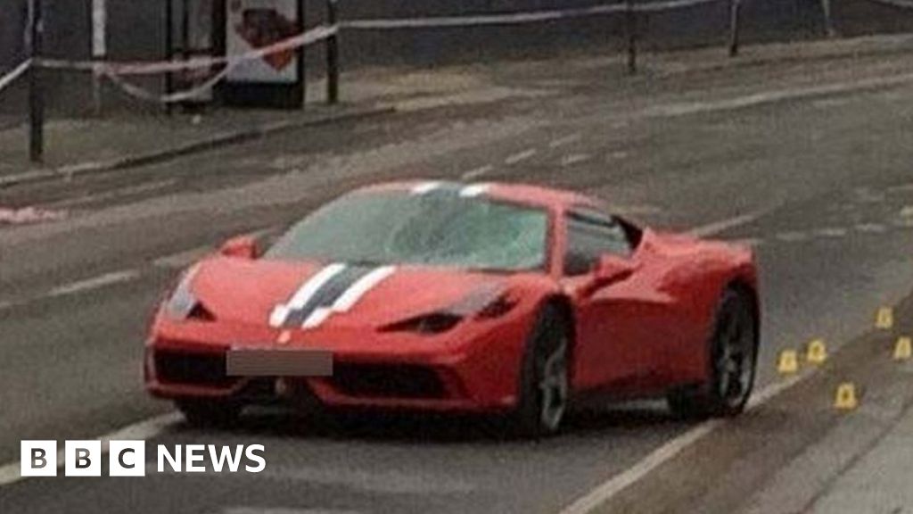 Battersea Ferrari crash: Seven teenagers hurt and driver arrested - BBC ...