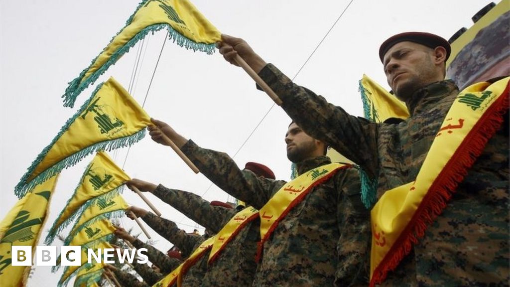Bahrain Deports Lebanese Hezbollah Supporters Bbc News