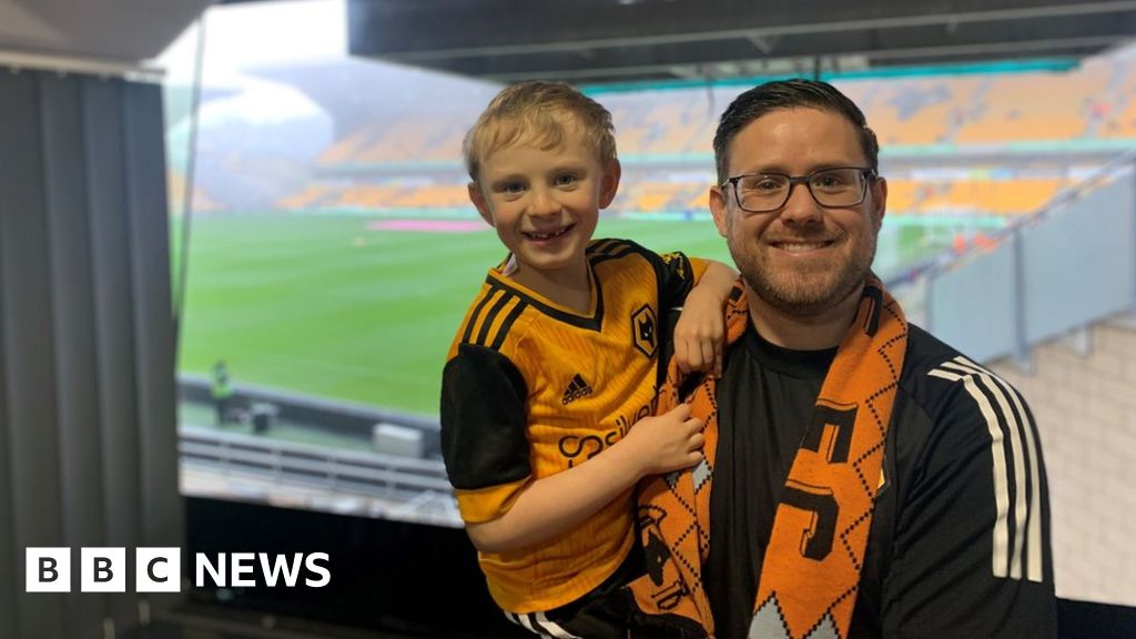 Taking son to first Wolves match a 'dream come true' for dad - BBC News
