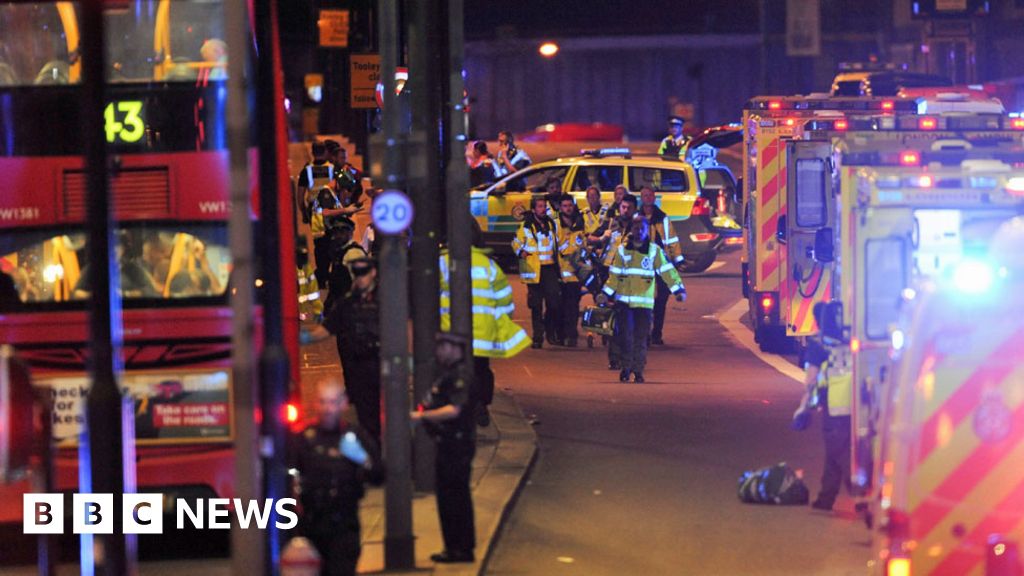 Chaos and killings: 10 minutes at London Bridge