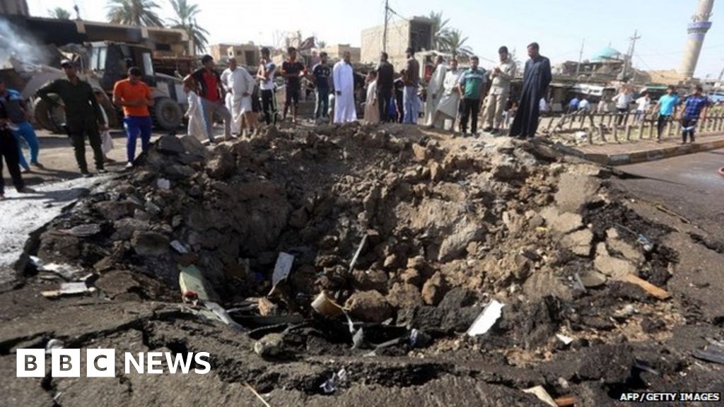 Iraq violence: IS 'behind Iraq car bomb attack' - BBC News