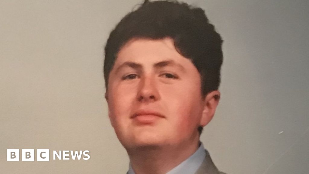 Morgan Miller-Smith death: Father wants tougher laws - BBC News