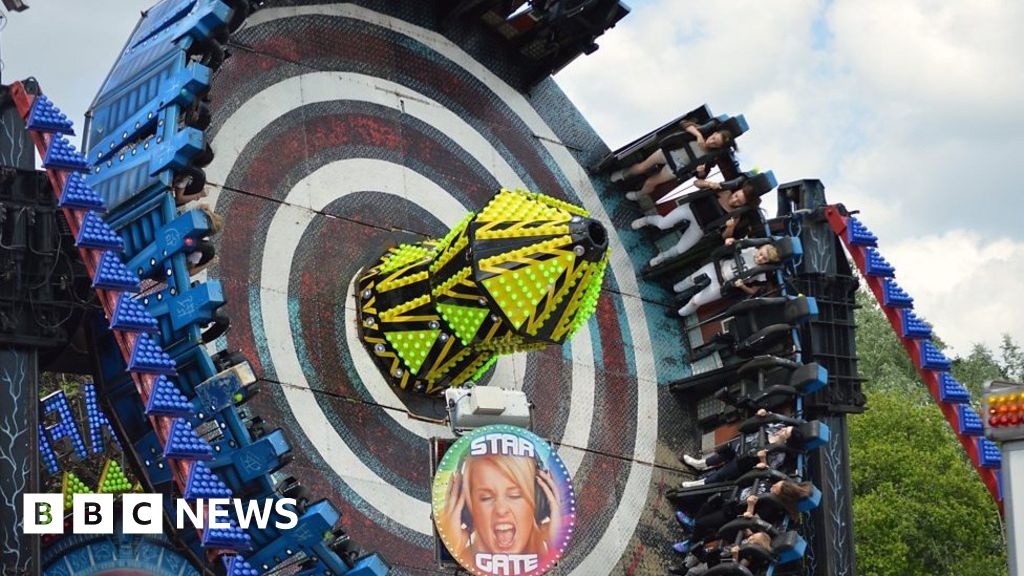 Coronavirus: How lockdown took the fun out of funfairs - BBC News