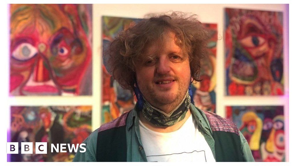 Bristol's Big Jeff home after nearly six months in hospital