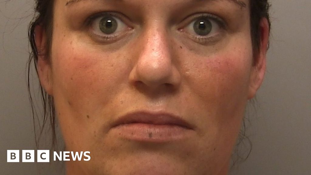 Workington conwoman who targeted vulnerable victims jailed - BBC News
