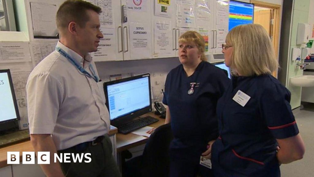 Major trauma centre set for Cardiff or Swansea - BBC News