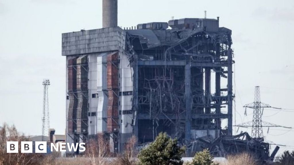 Didcot collapse: Recovery work to begin in search for missing - BBC News