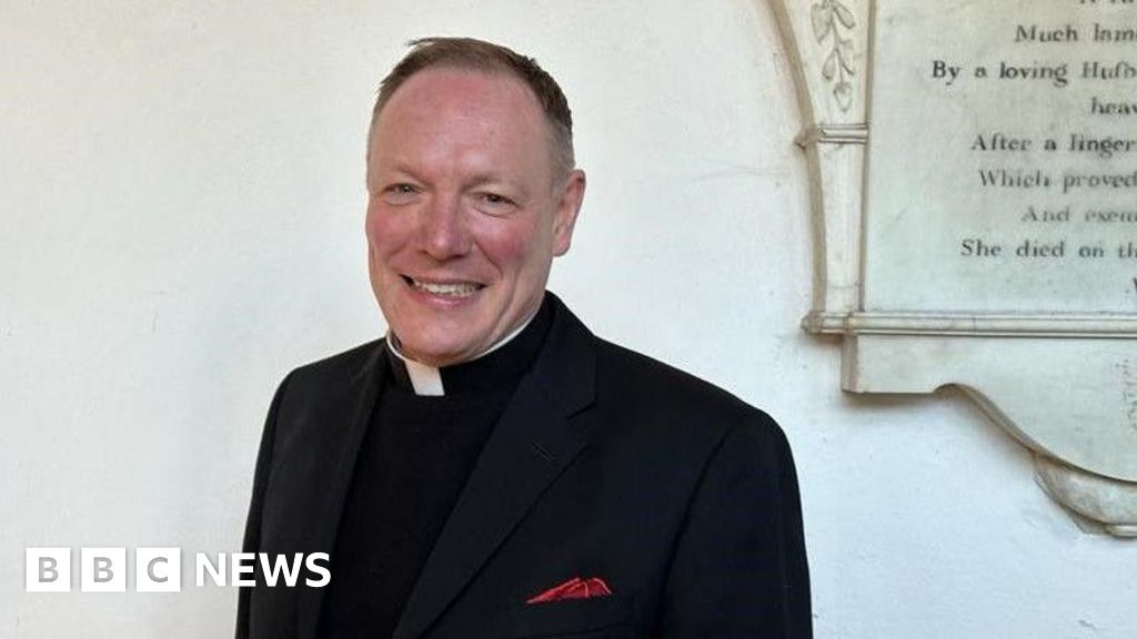 Dean of Wells appointment approved by King - BBC News