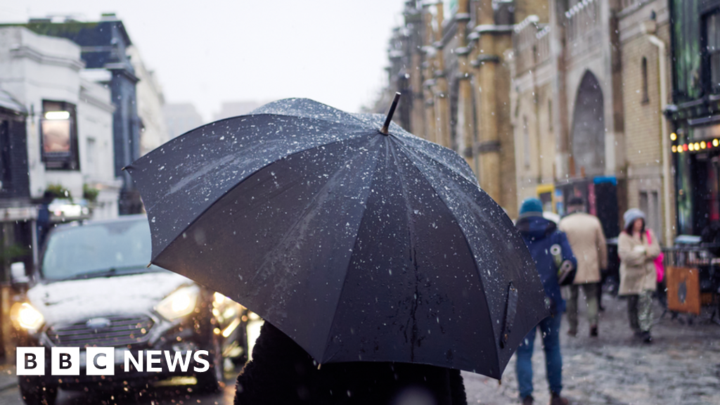 Yellow weather warning for rain issued for south-east England - BBC News