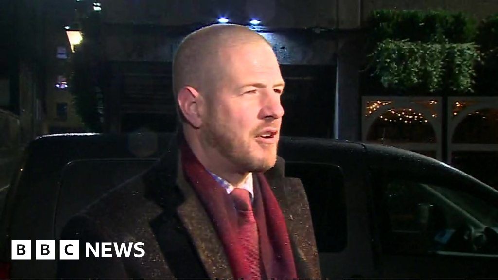 UKIP says leader Henry Bolton loses confidence vote - BBC News