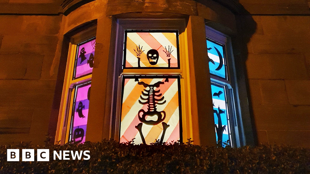 Witchy windows: Scots decorate homes for Halloween - BBC News