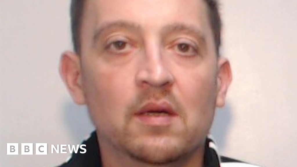 Anthony George jailed for murdering man in Bolton