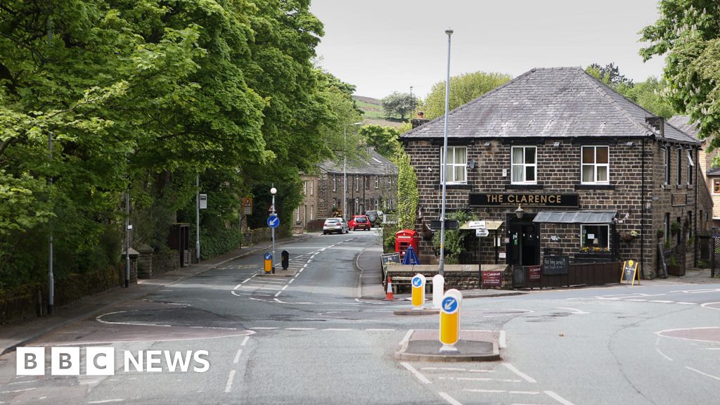 The Clarence Pub - BBC News
