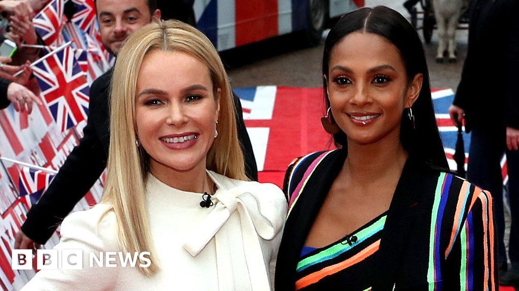 Entertainment week in pictures: 14-21 January - BBC News