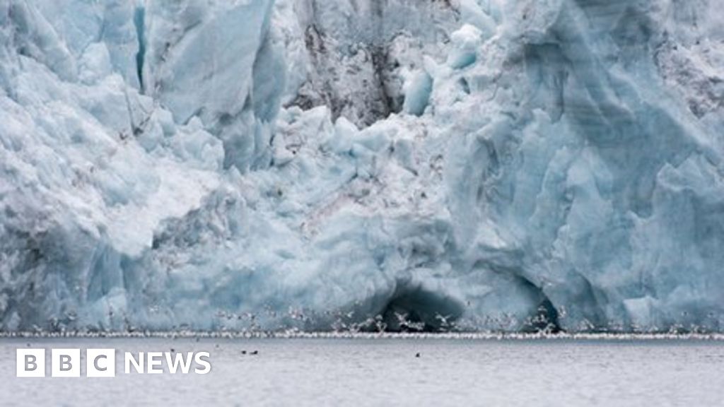 Climate change: Fresh doubt over global warming 'pause' - BBC News